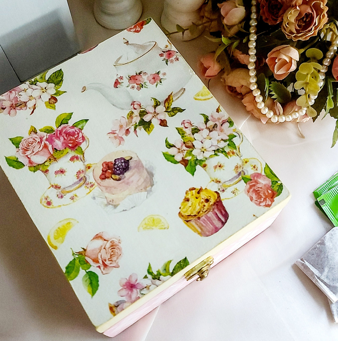 English Tea Box with Partition – PASTEL WOODS