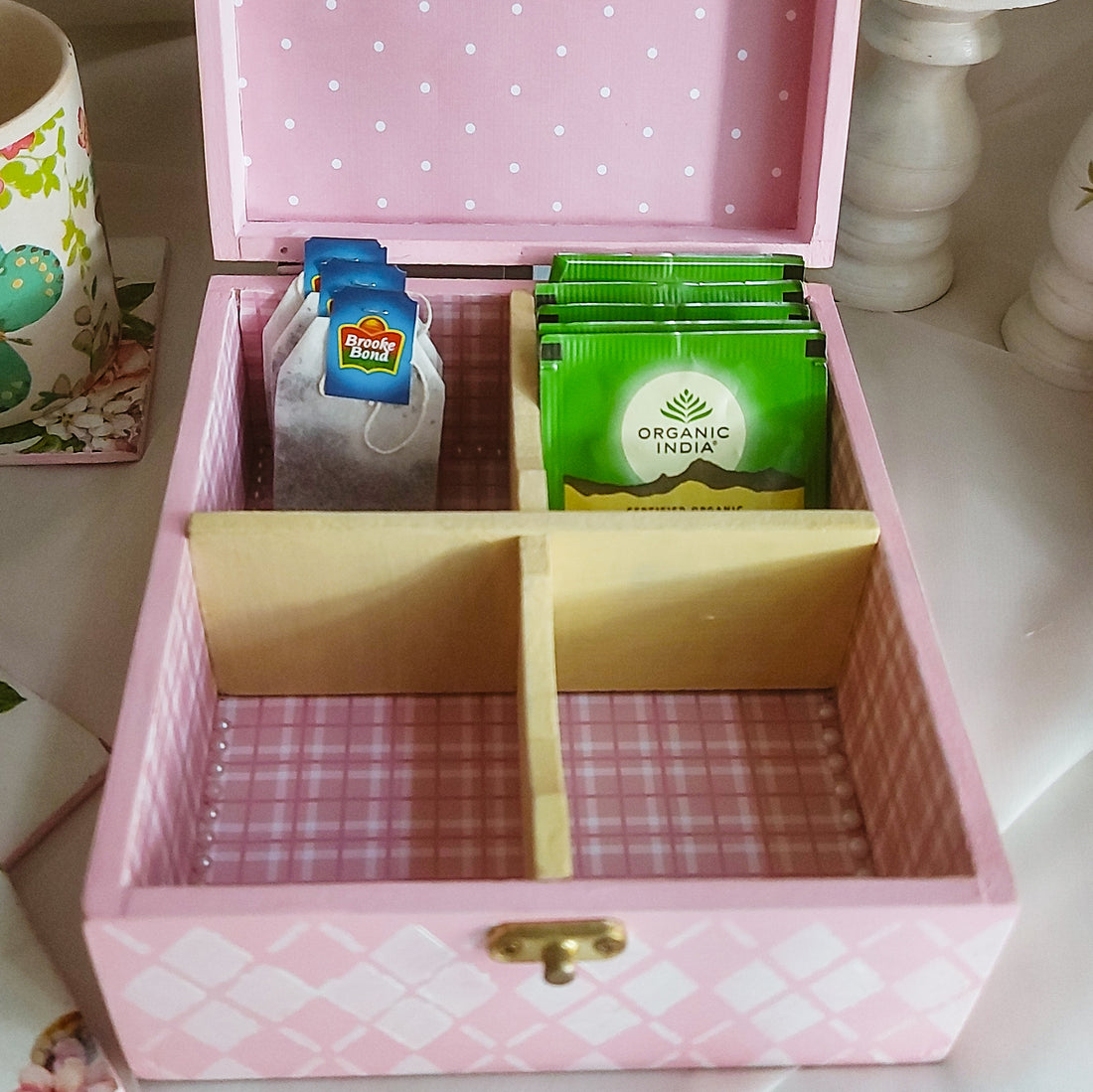 English Tea Box with Partition – PASTEL WOODS